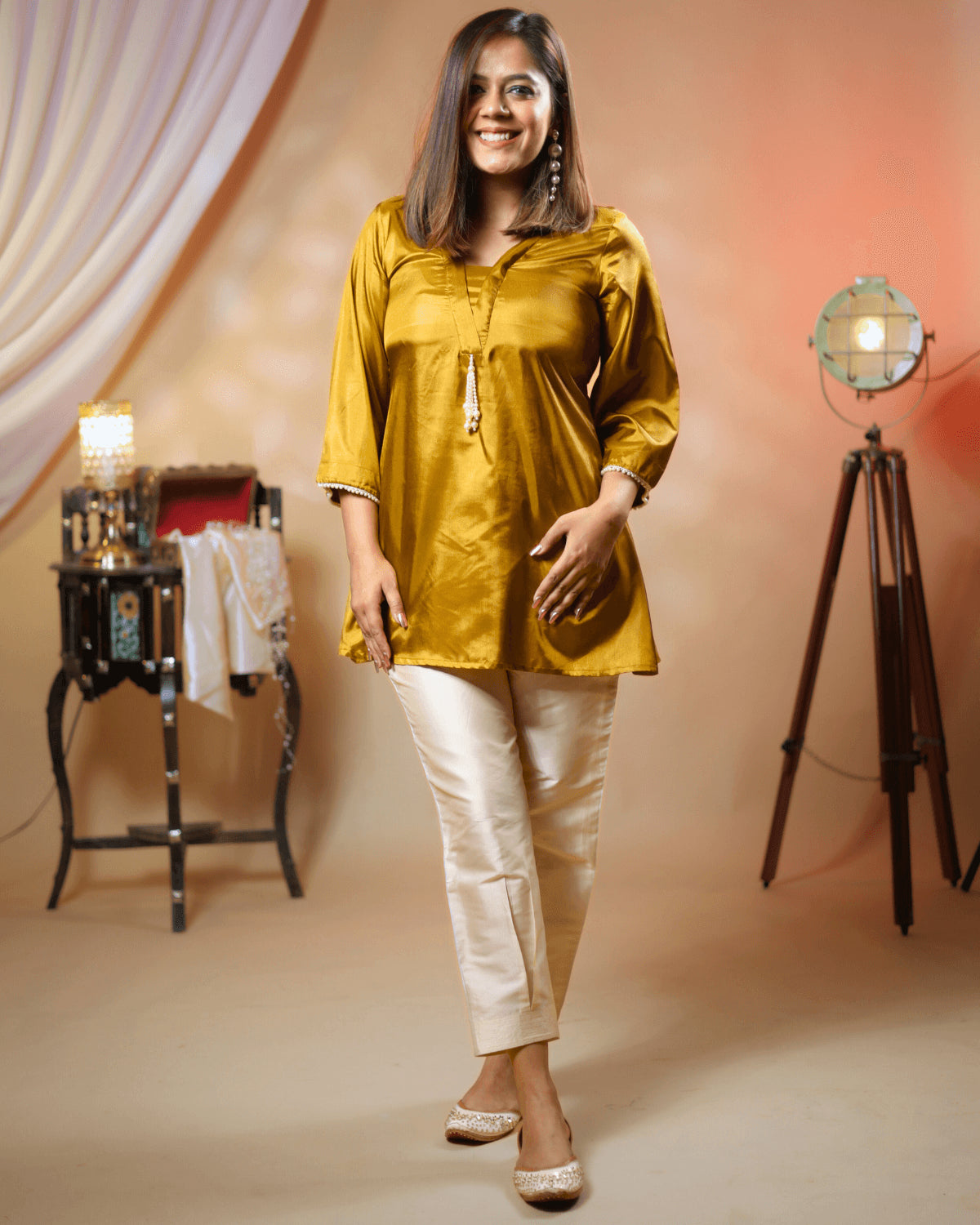 Gehra Sarson Silk Kurti – The Svaya