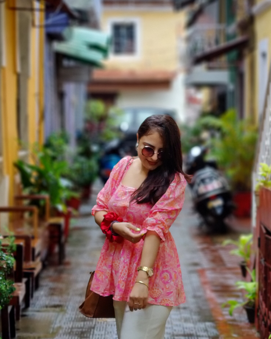 Long Tops for Women: The Perfect Addition to Your Wardrobe – The Svaya